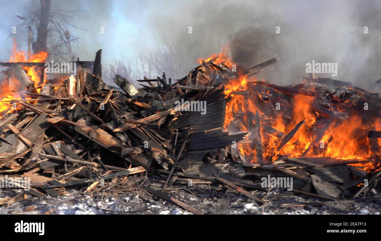 Strong smoke from fire hi-res stock photography and images - Alamy