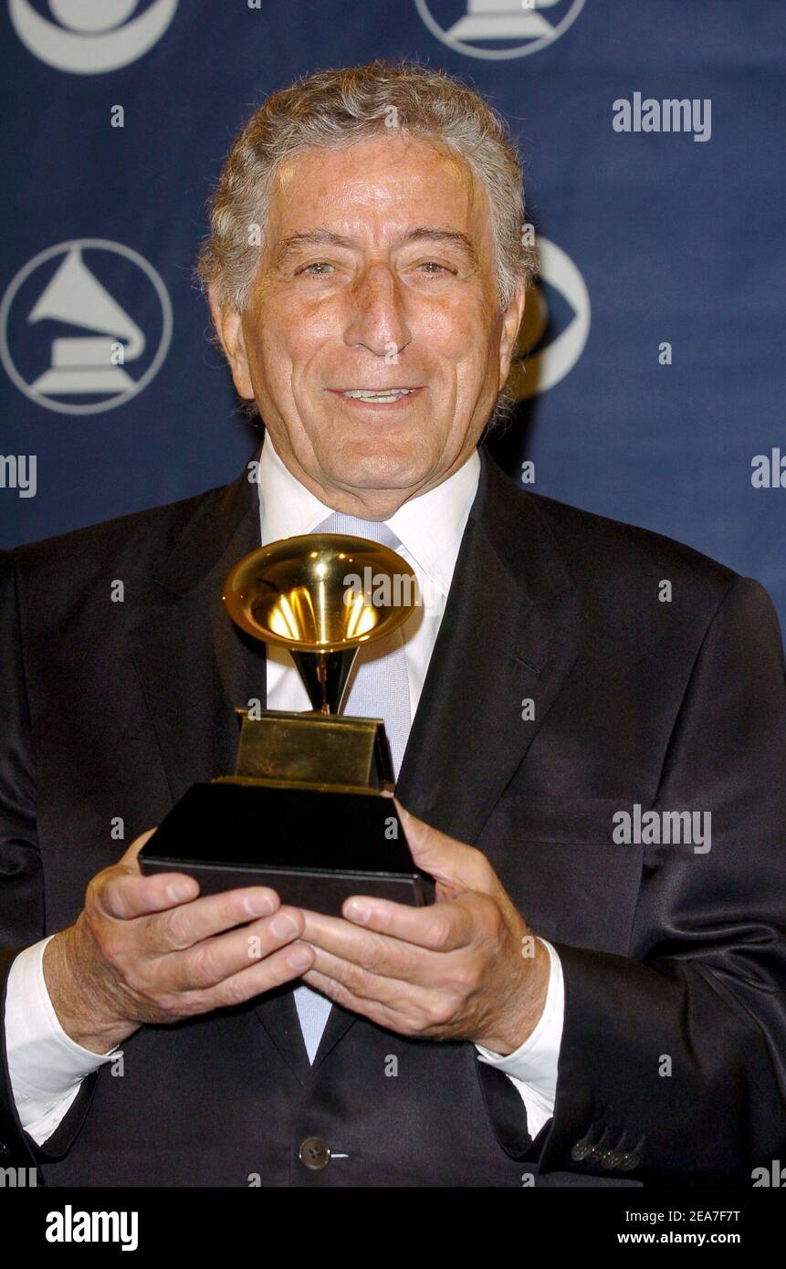 2004 tony awards hi-res stock photography and images - Alamy