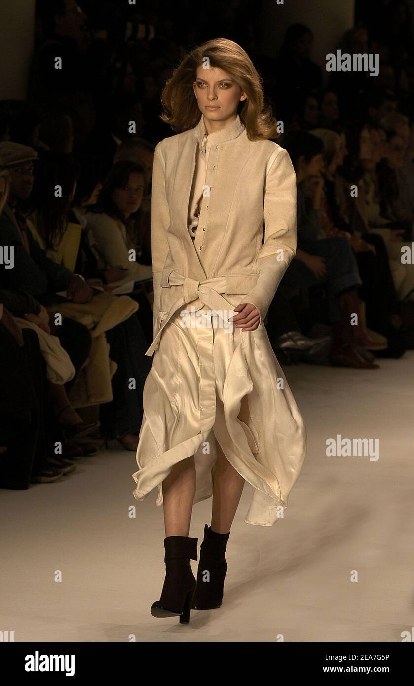A model walks the runway for the Calvin Klein Fall 2004 Fashion Show at ...