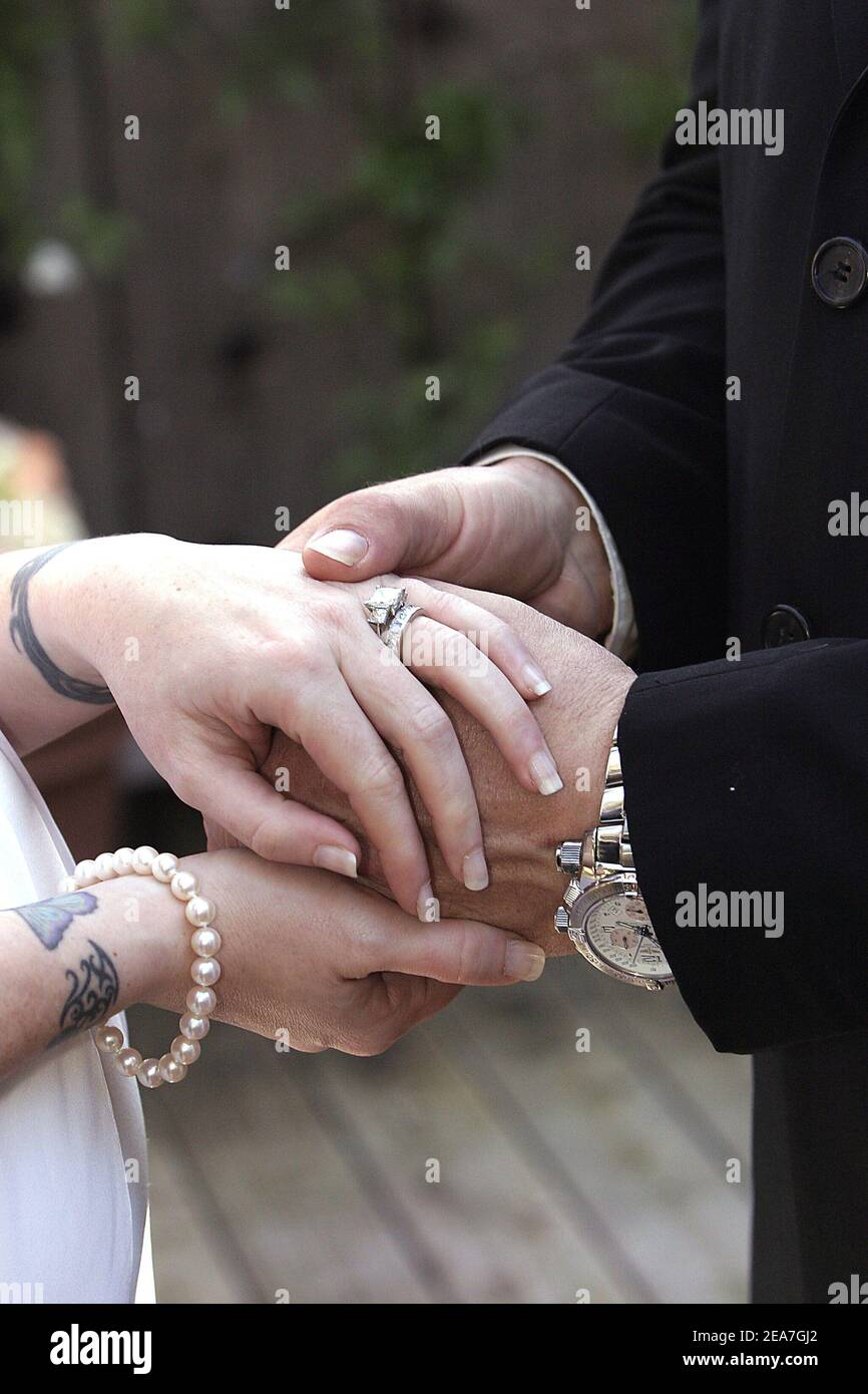 Holly Marie Combs And David Donoho