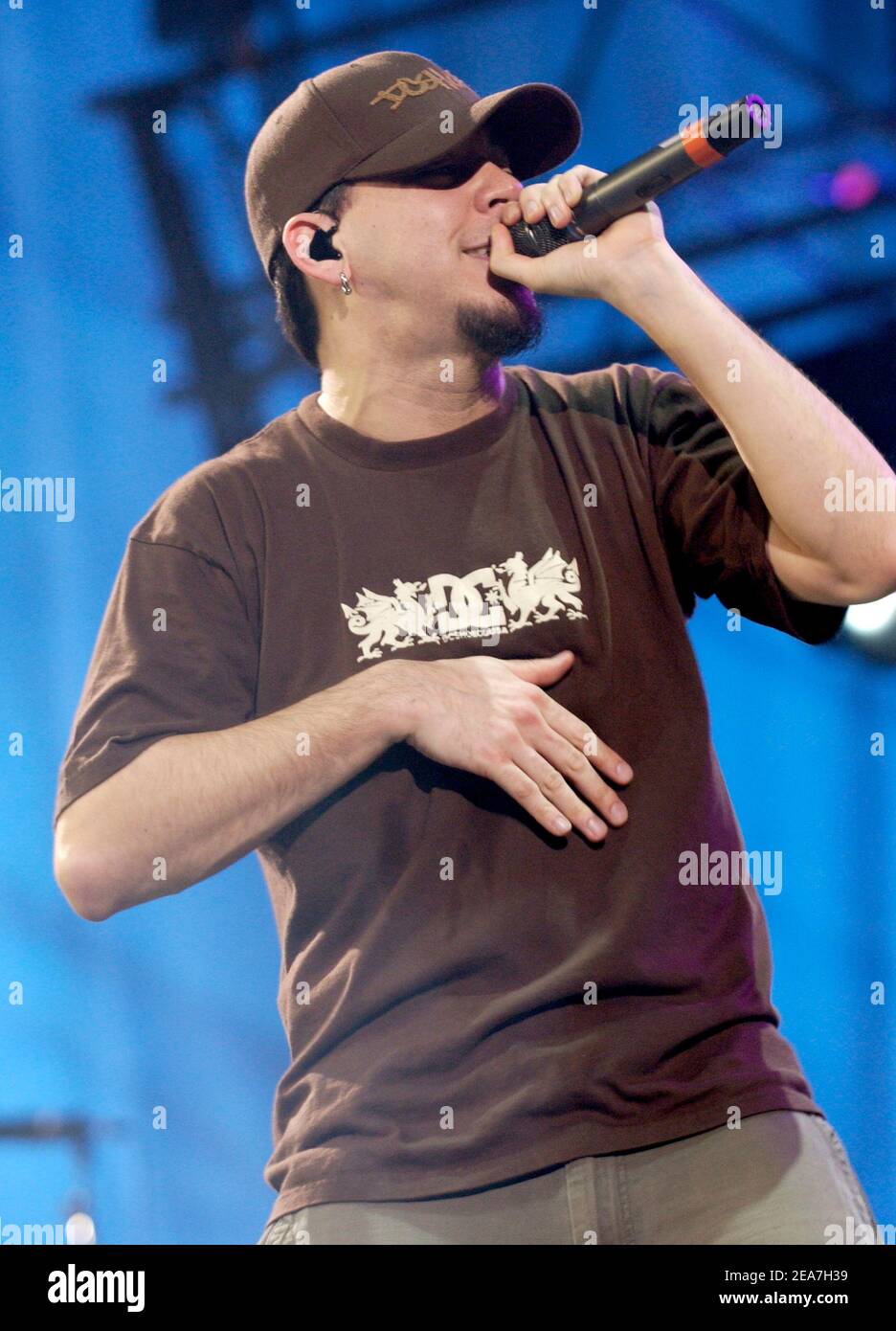 Top more than 139 mike shinoda earrings super hot - seven.edu.vn