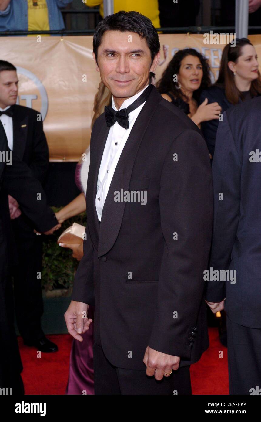 Lou Diamond Phillips arriving at the 2004 Screen Actor's Guild Awards ...
