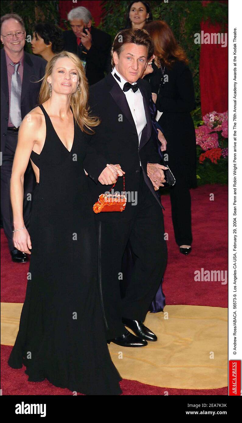 Robin wright penn and sean penn hi-res stock photography and images - Alamy