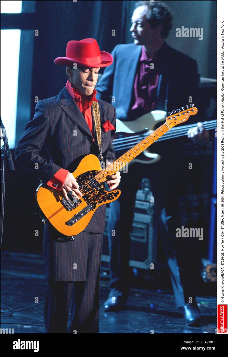 Prince performs live during the 2004 Rock and Roll Hall of Fame ...