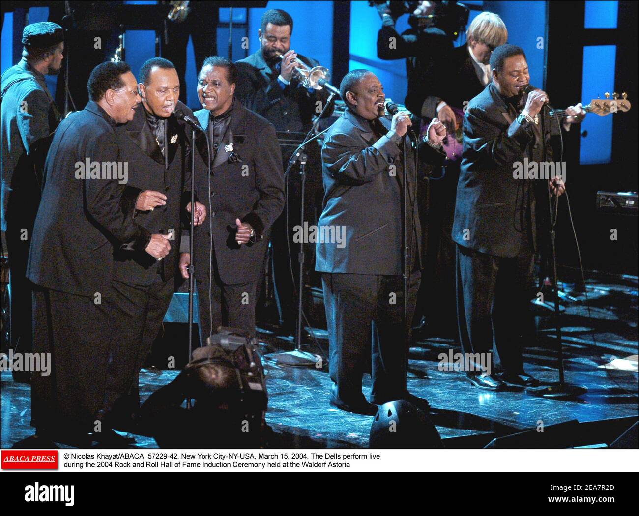 The Dells perform live during the 2004 Rock and Roll Hall of Fame ...