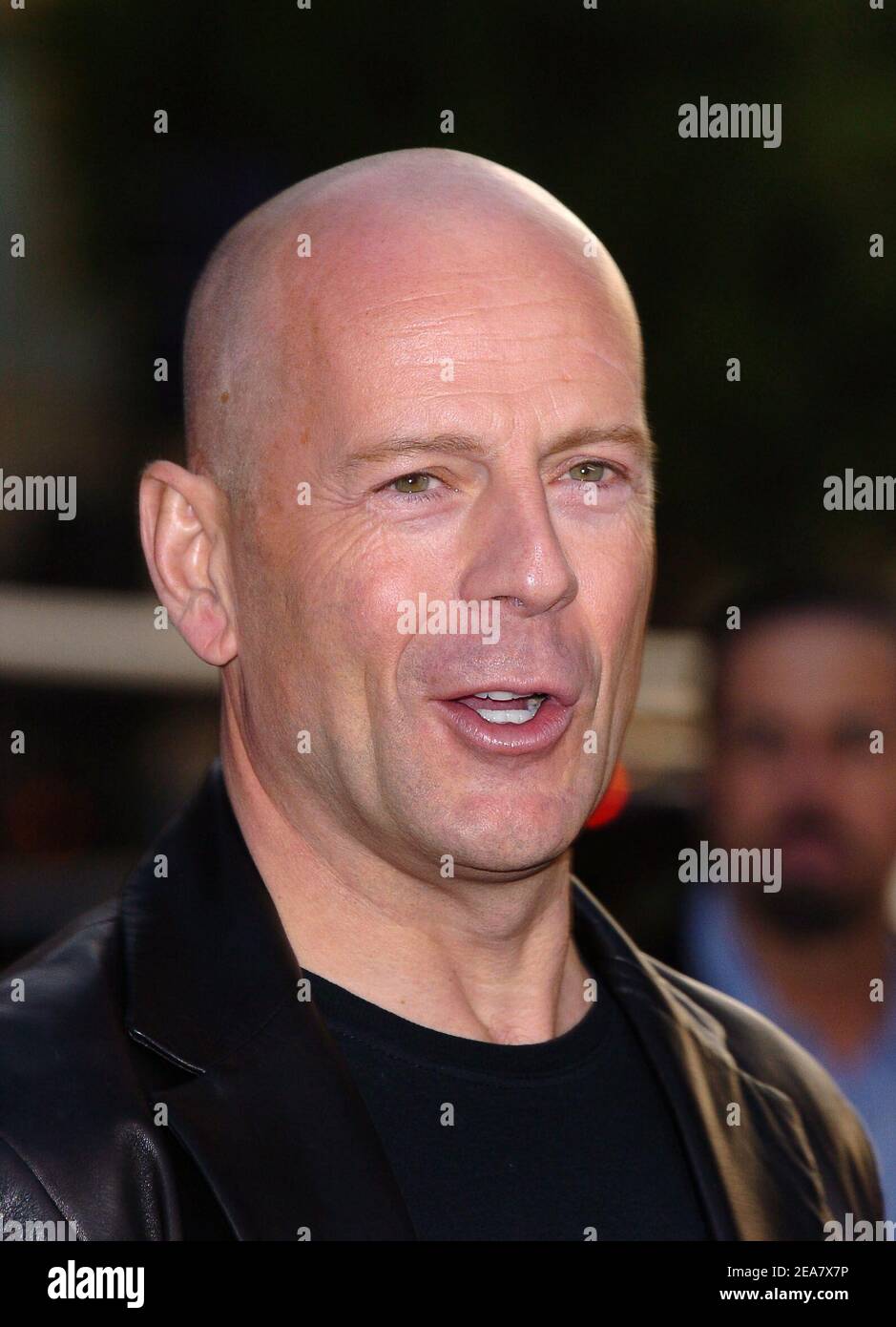 Los Angeles, CA. April 7, 2004 Bruce Willis at the Premiere of The ...