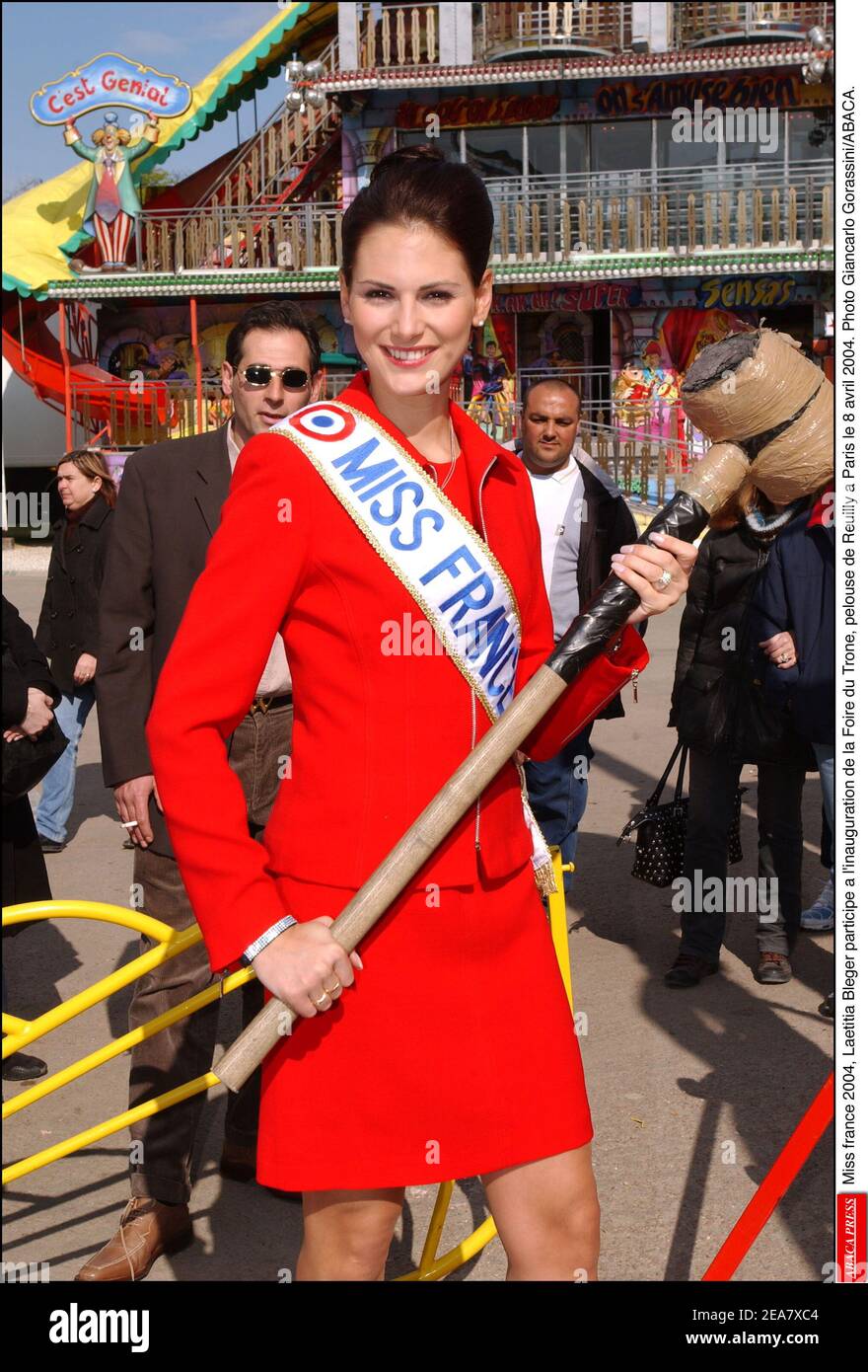 Miss france 2004, Laetitia Bleger participe a l'inauguration de la ...