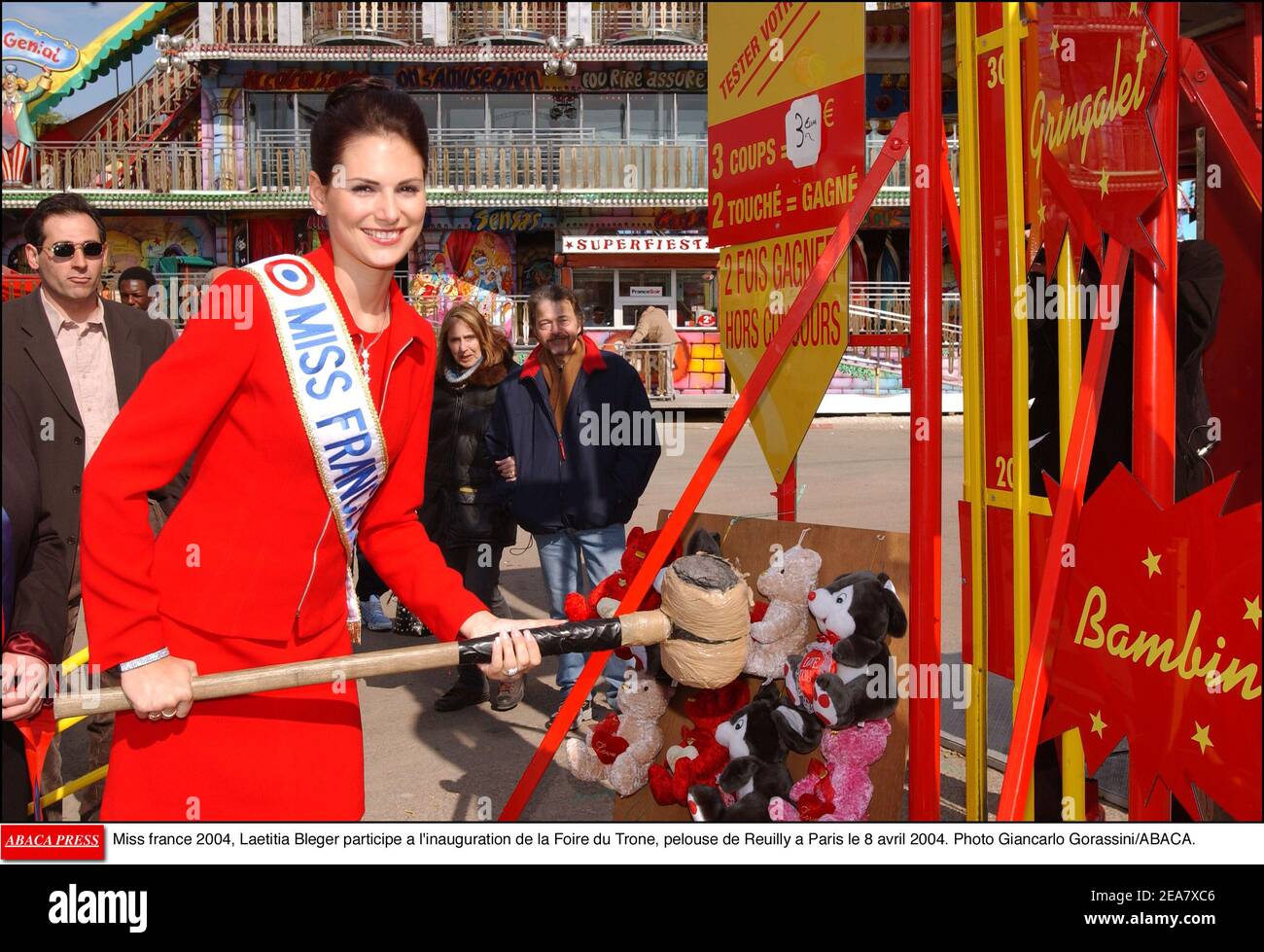 Miss france 2004, Laetitia Bleger participe a l'inauguration de la ...