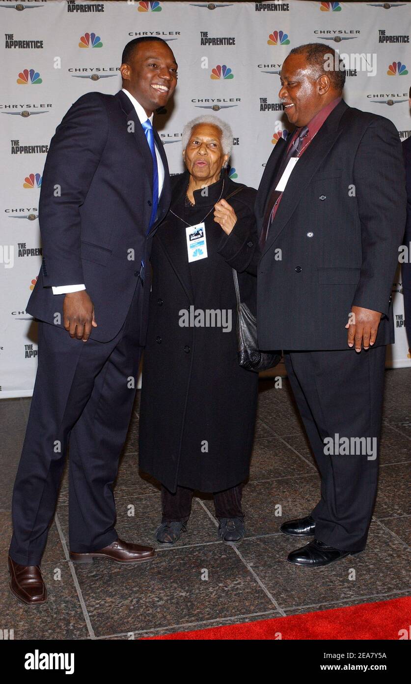 Fired finalist Kwame Jackson arrives with family members at the after ...