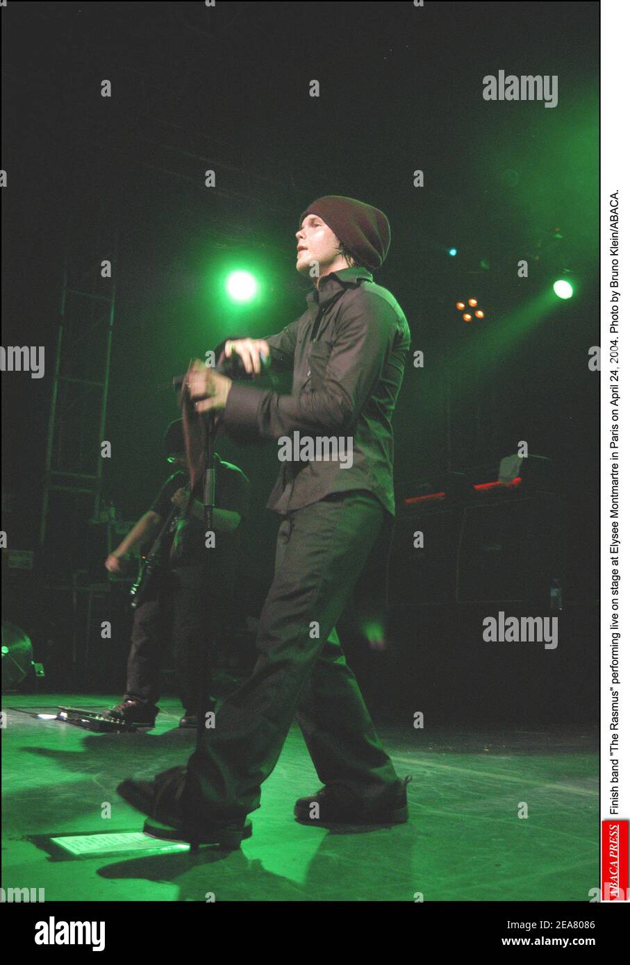 Chant elysee hi-res stock photography and images - Alamy