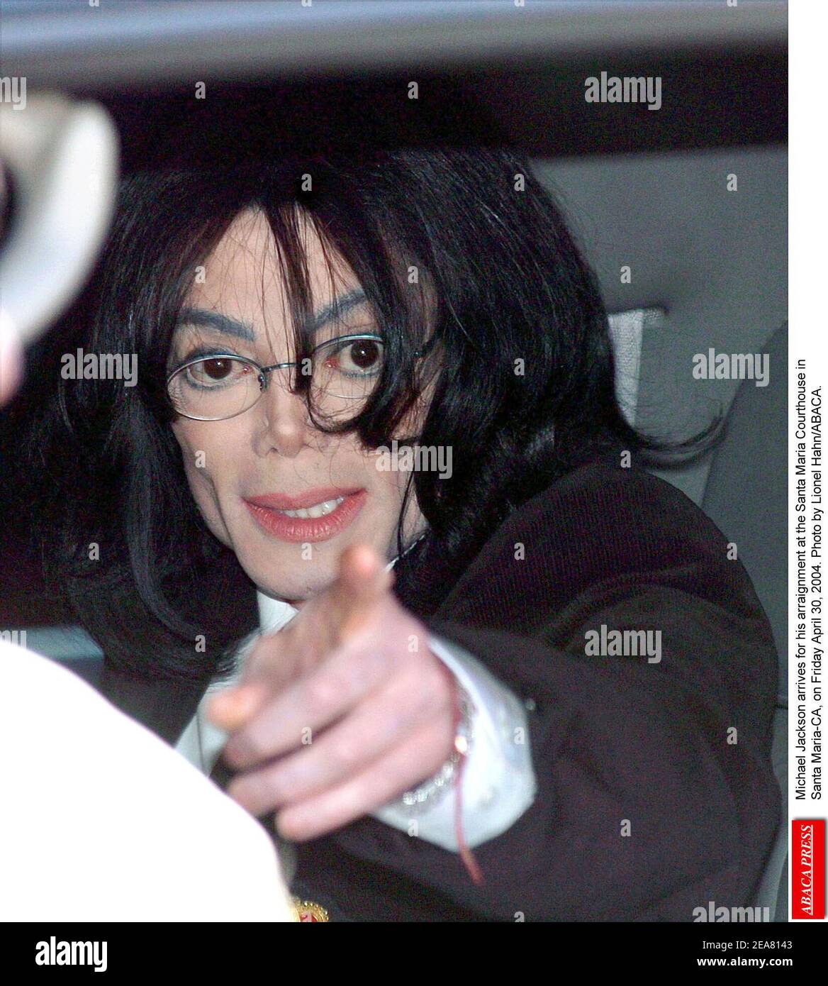 Michael Jackson arrives for his arraignment at the Santa Maria ...
