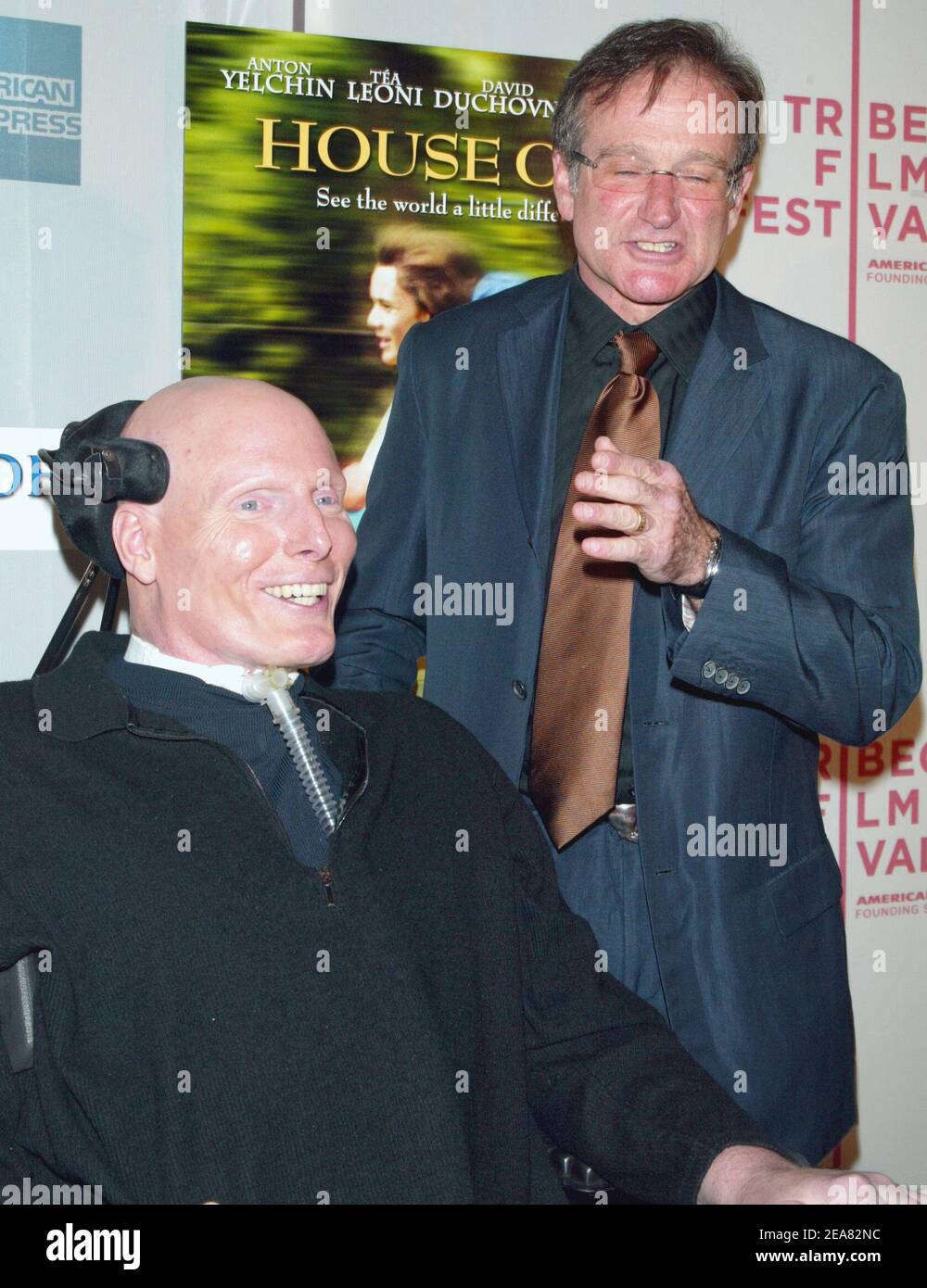 Christopher Reeve and Robin Williams attend the 2004 Tribeca Film ...
