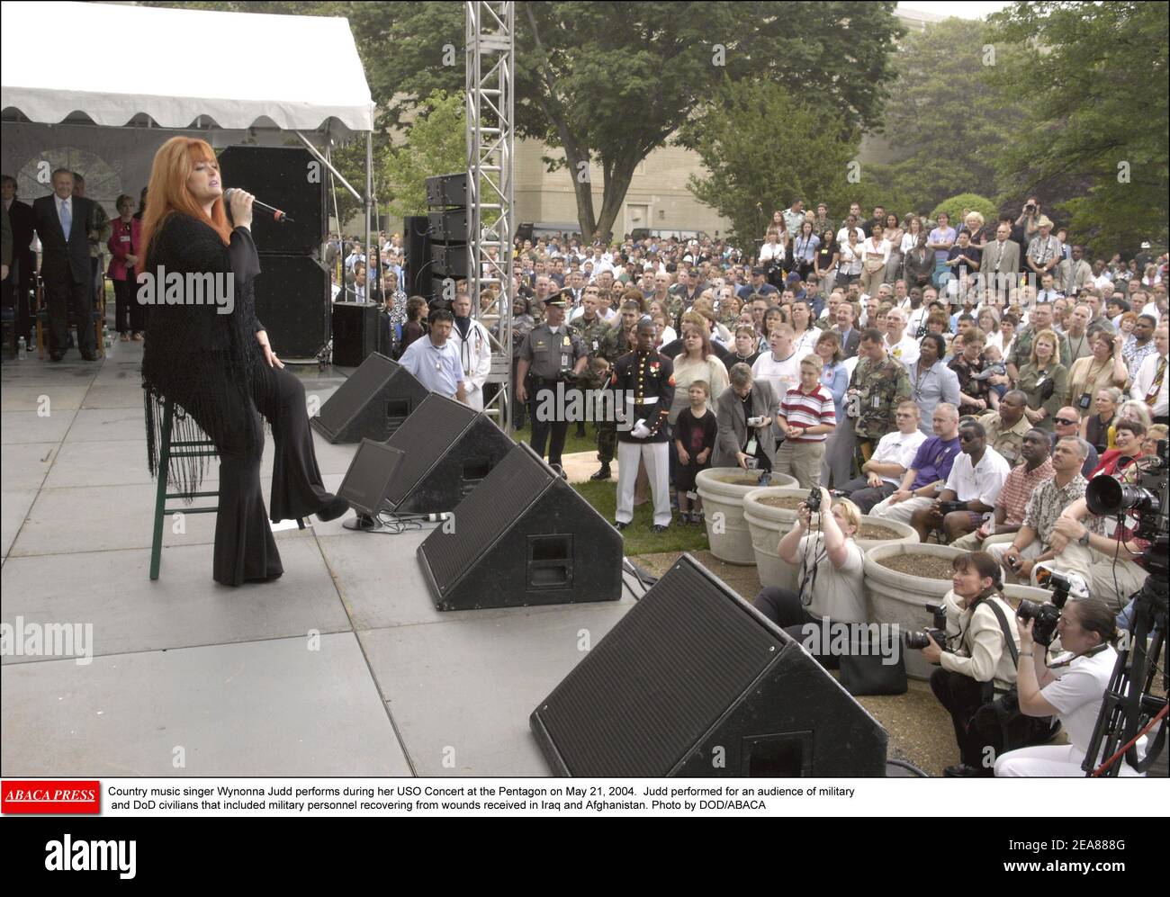 Country music singer Wynonna Judd performs during her USO Concert at ...