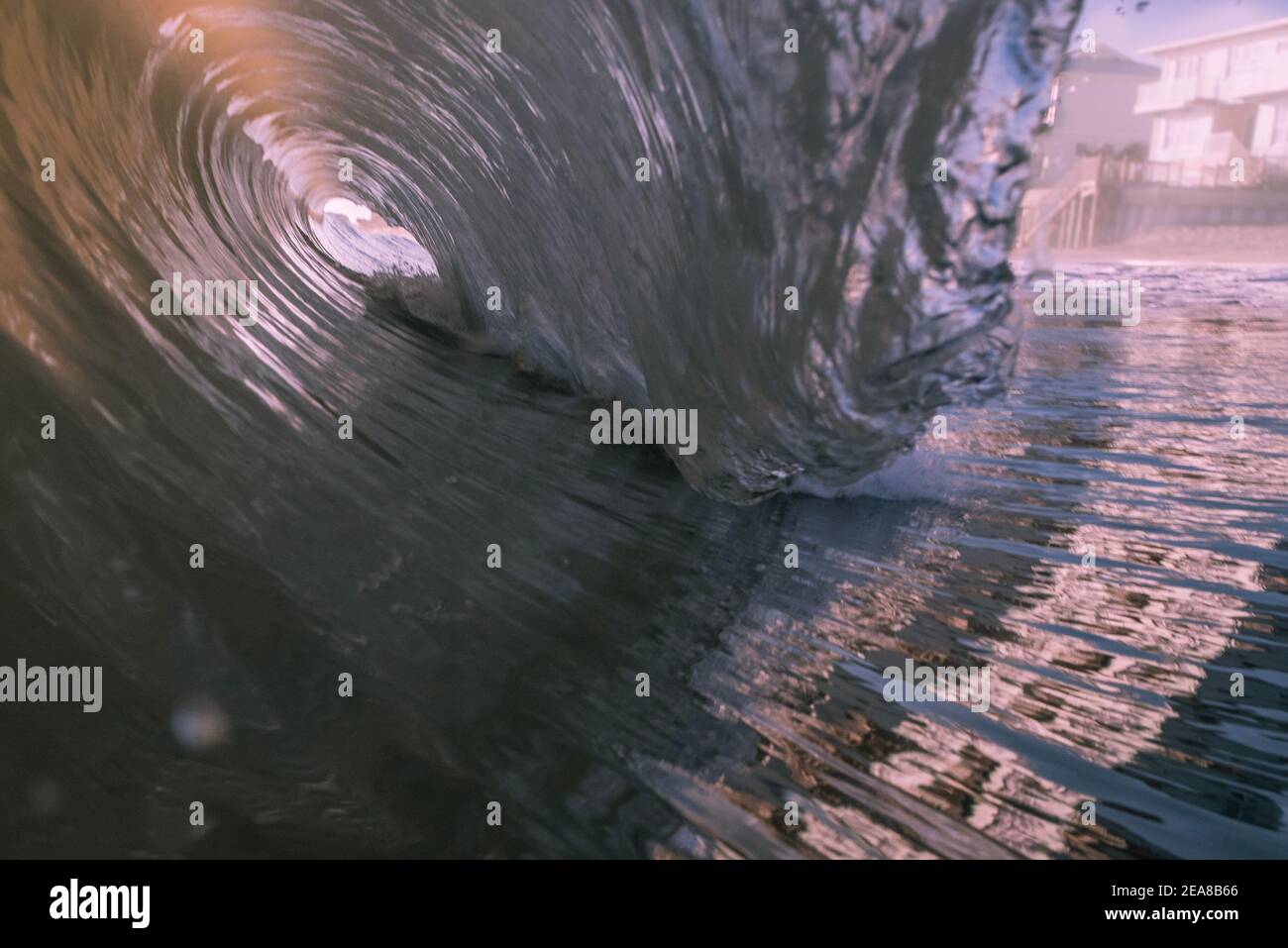 Cresting wave hi-res stock photography and images - Alamy