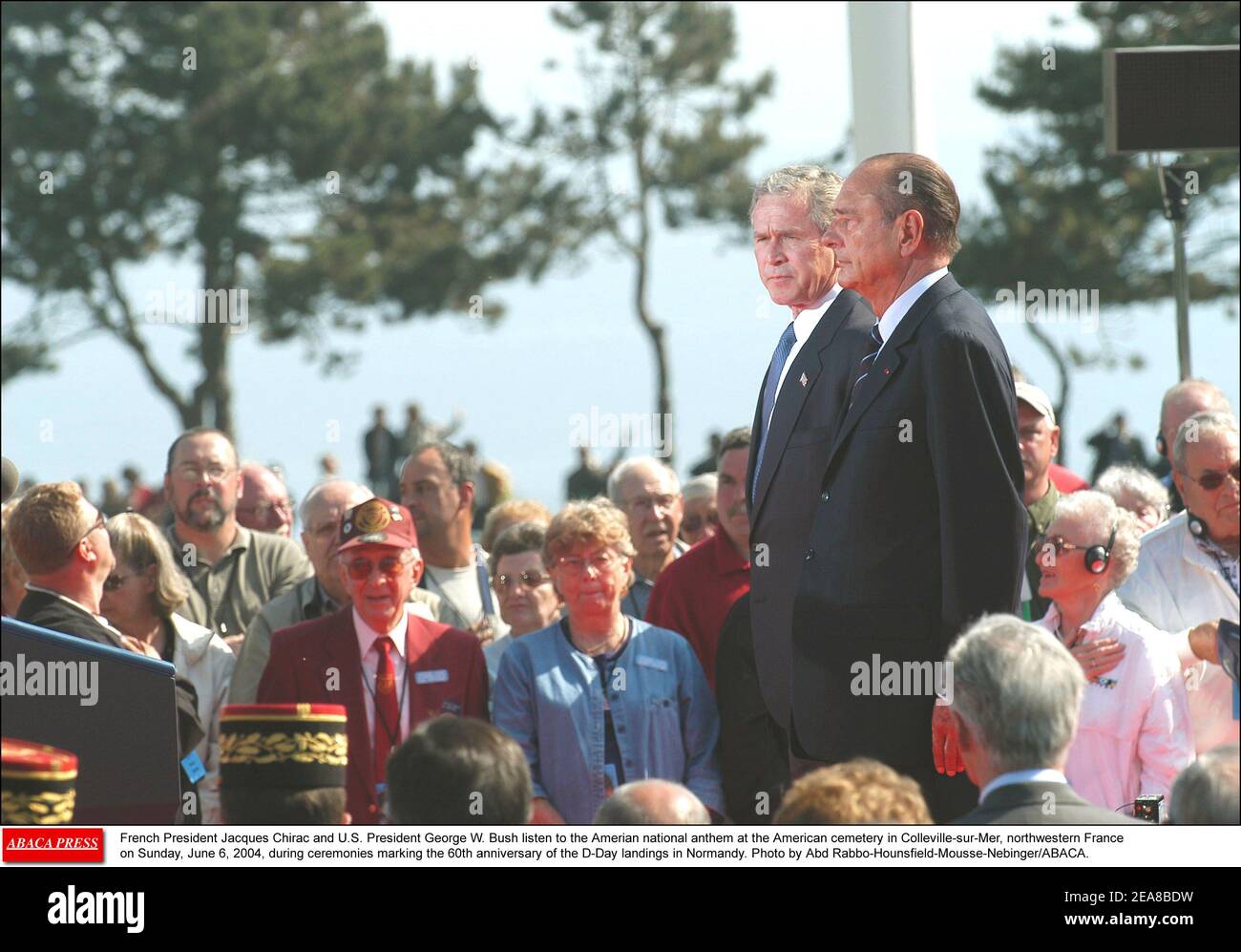 French President Jacques Chirac and U.S. President George W. Bush ...