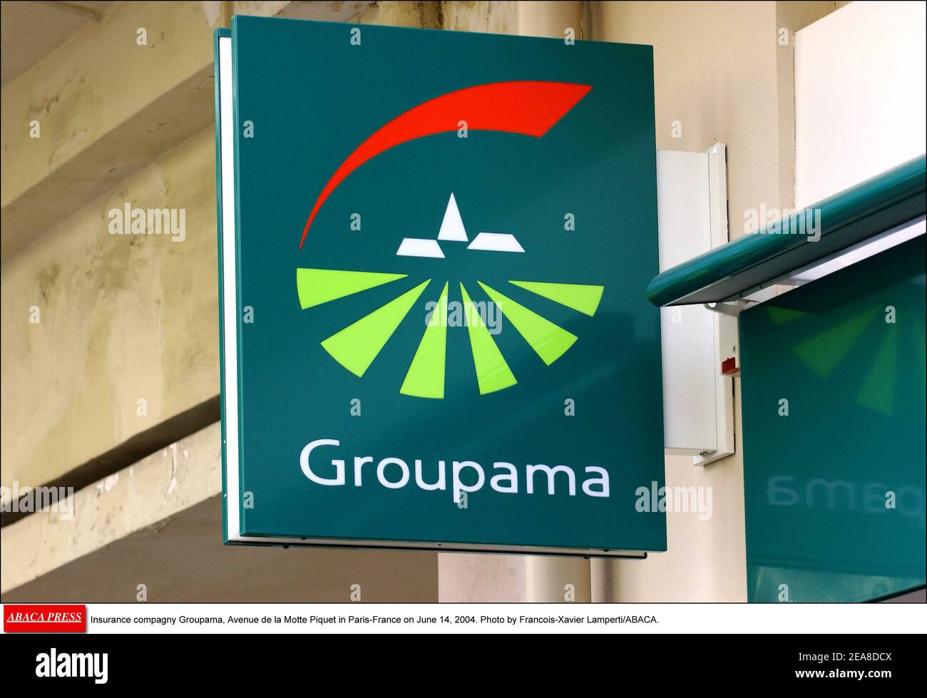 Logo de groupama hi-res stock photography and images - Alamy