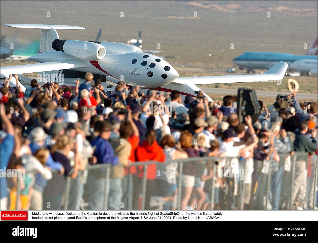 Media and witnesses flocked to the California desert to witness the ...