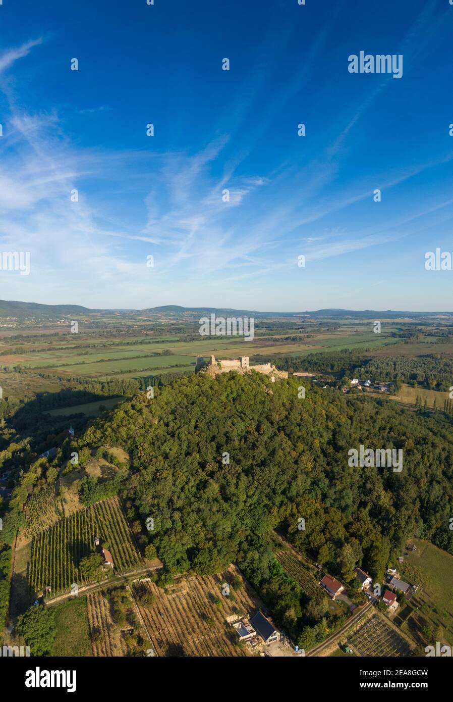 Szigligeti vár szigliget hi-res stock photography and images - Alamy