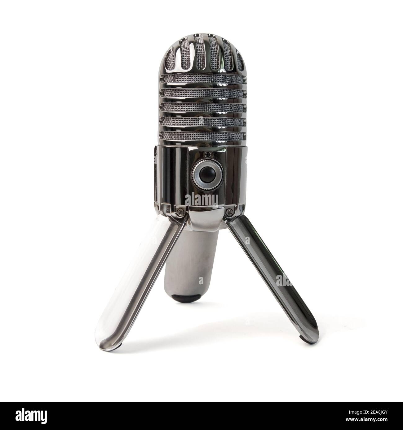 Podcast microphone cut out hi-res stock photography and images - Alamy
