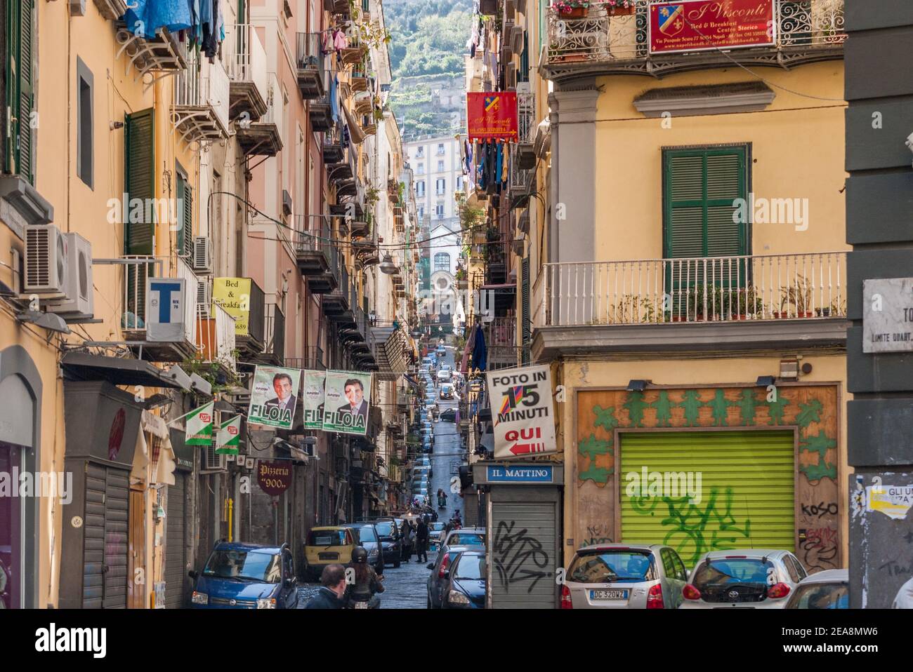 Via chiaia napoli hi-res stock photography and images - Alamy
