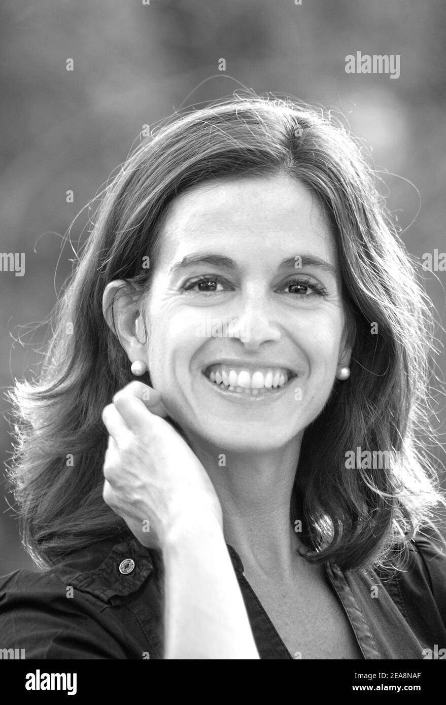 Beautiful young brunette latina woman hi-res stock photography and images - Alamy