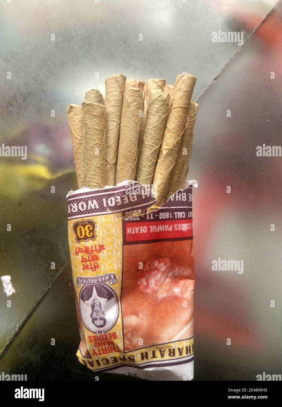 Indian cigarette packets hi-res stock photography and images - Alamy