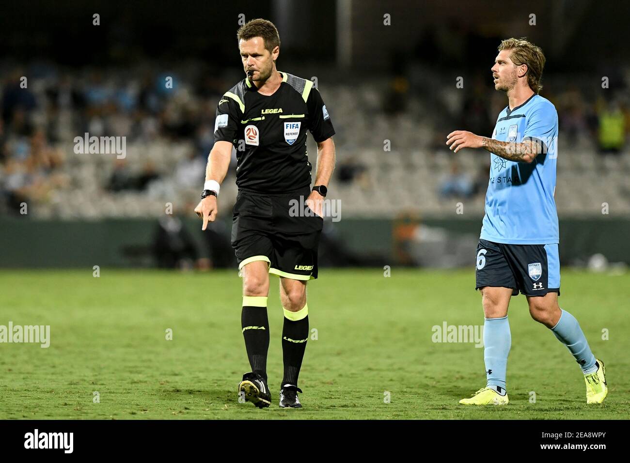 Chris beath hi-res stock photography and images - Alamy