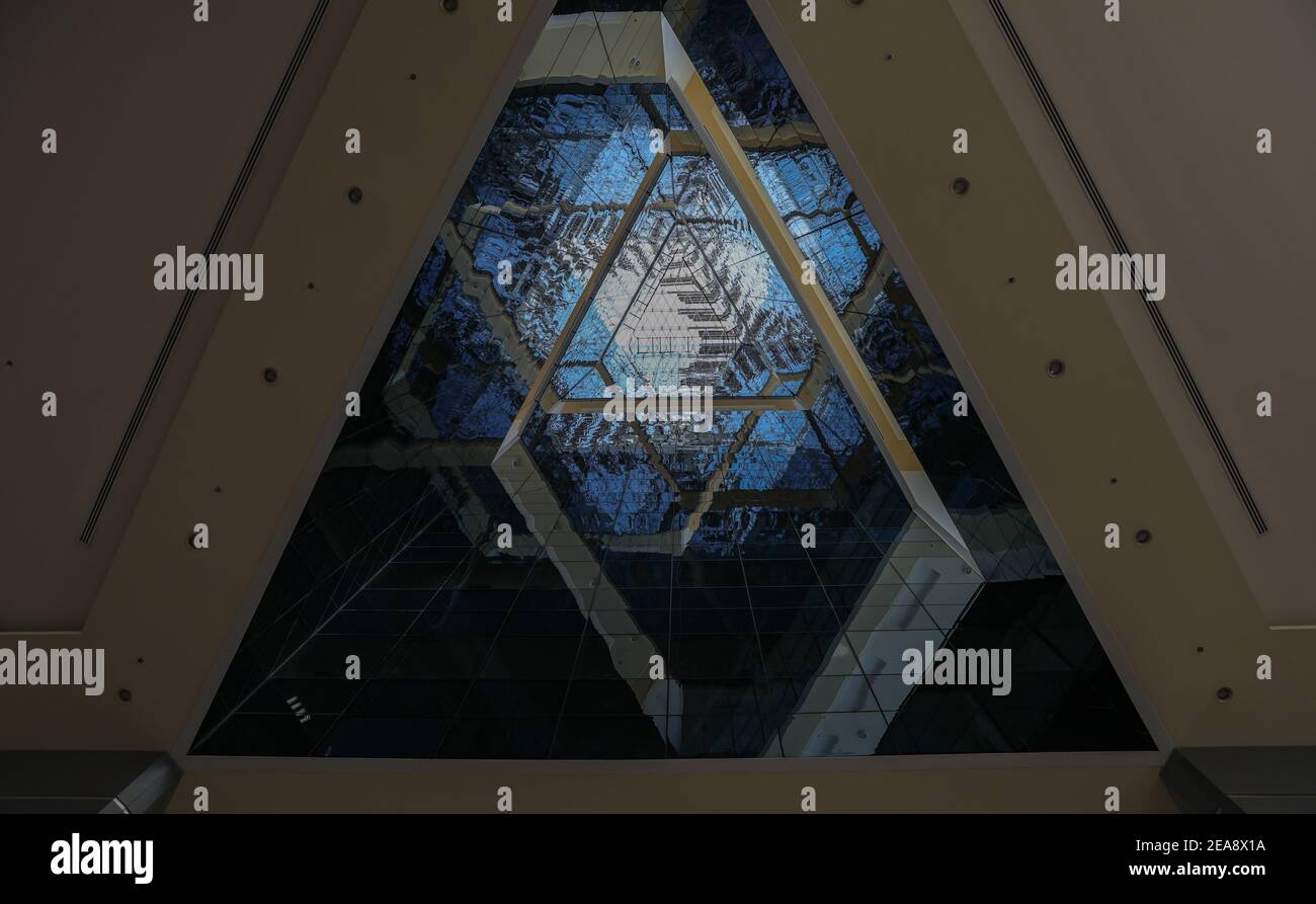 Triangular building hi-res stock photography and images - Alamy