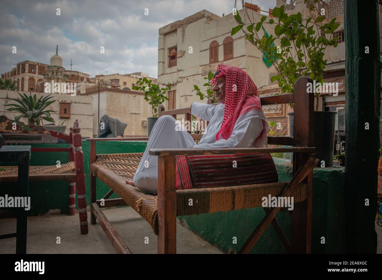 Saudi old man hi-res stock photography and images - Alamy