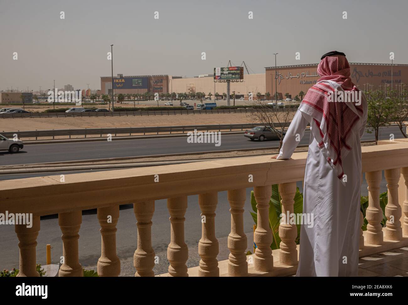 image from back of Saudi businessman, Jeddah, Saudi Arabia 2020 Stock ...