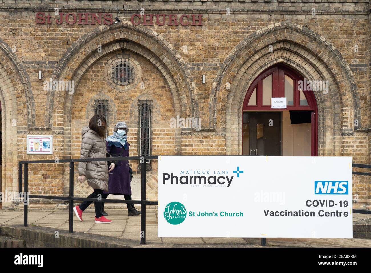 London, UK. 8th Feb, 2021. A covid-19 vaccination centre in St JohnÕs ...