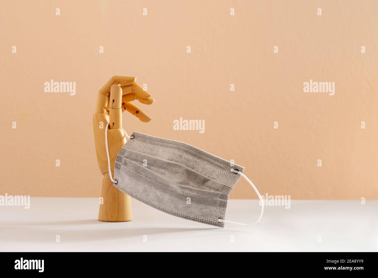 Human model with mask hi-res stock photography and images - Alamy