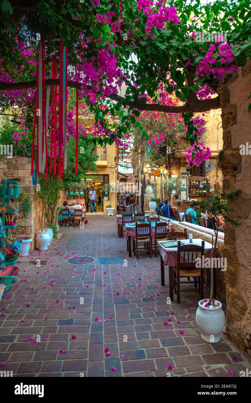 Venetian street view hi-res stock photography and images - Alamy