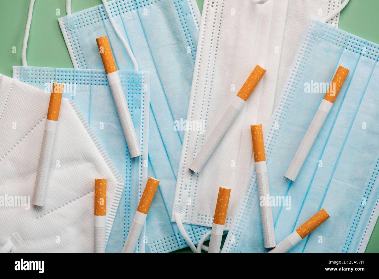 Surgical face masks background hi-res stock photography and images - Alamy