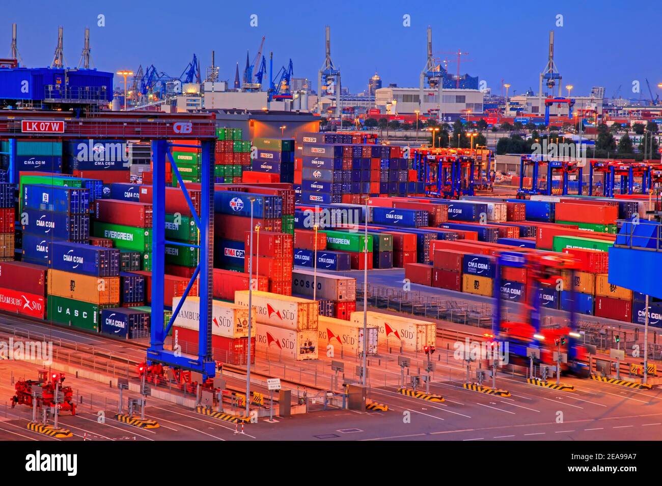 Burchardkai container terminal of HHLA, Port of Hamburg, Hamburg ...