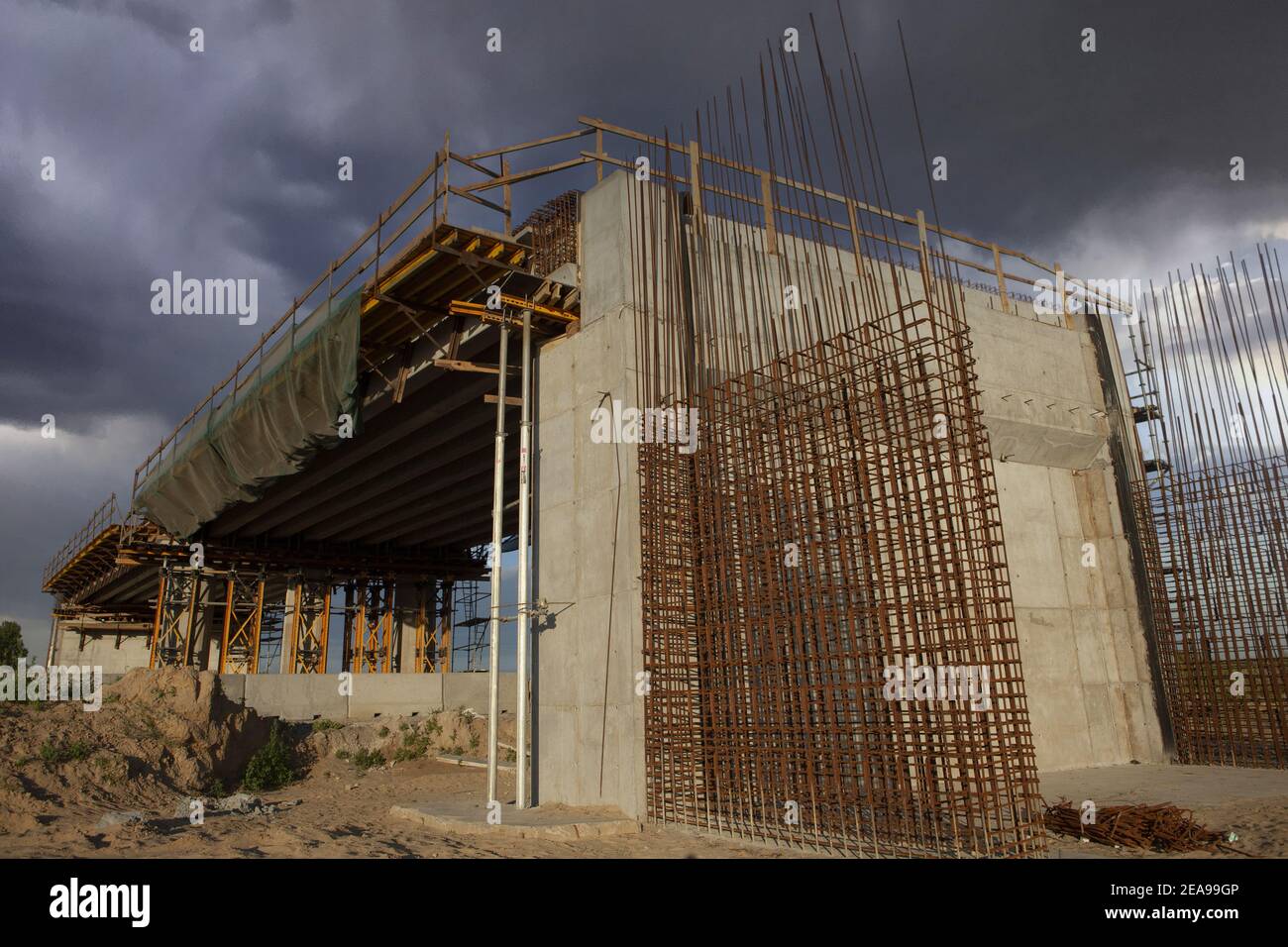 Half-built building on a construction site Stock Photo - Alamy