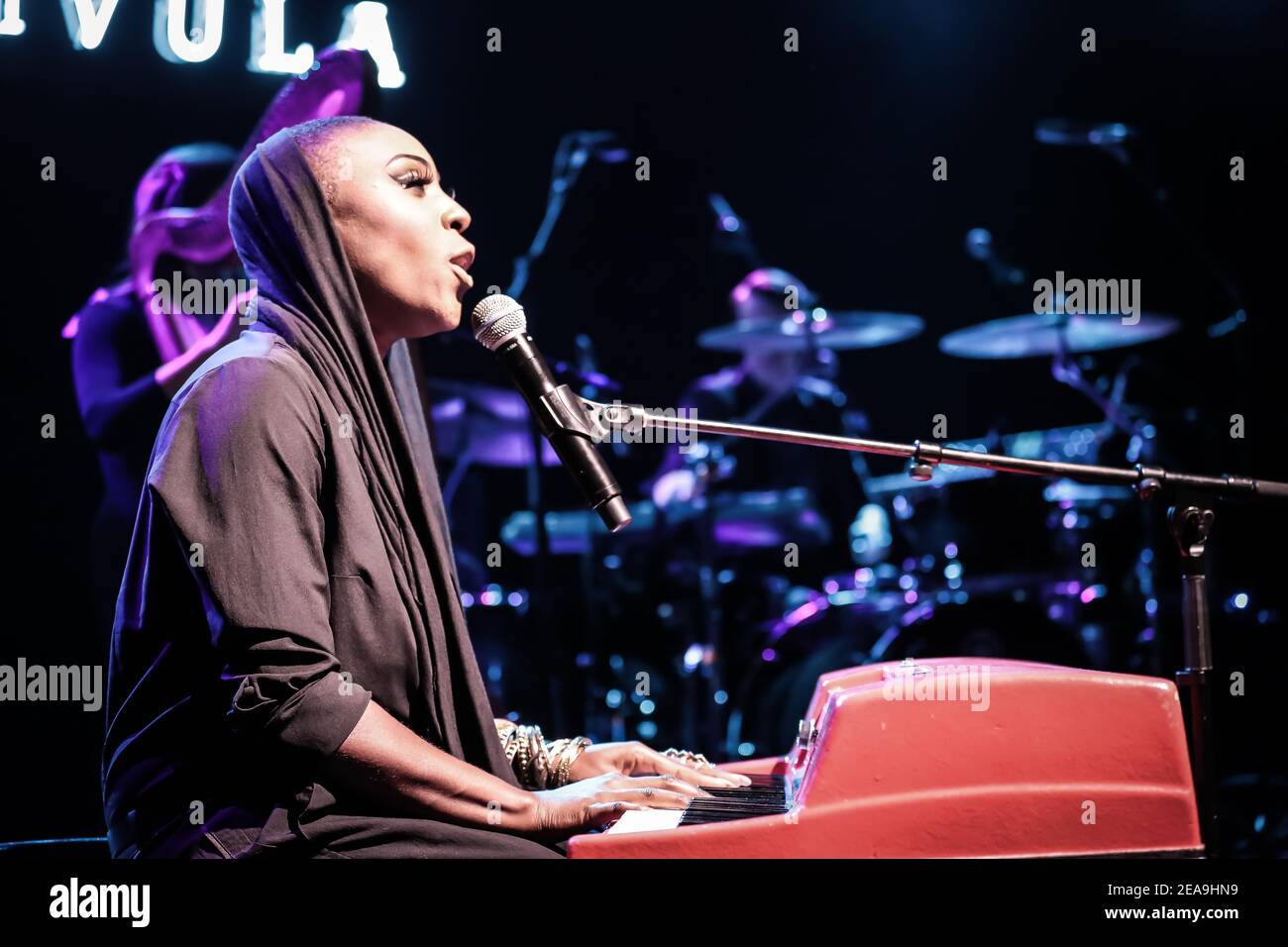 Empire stage hi-res stock photography and images - Alamy