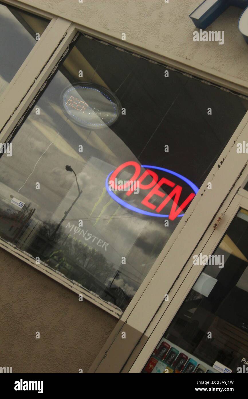 Store open sign Stock Photo - Alamy