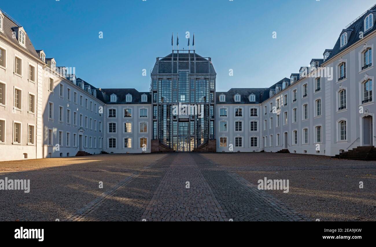 Palace saarland germany hi-res stock photography and images - Alamy