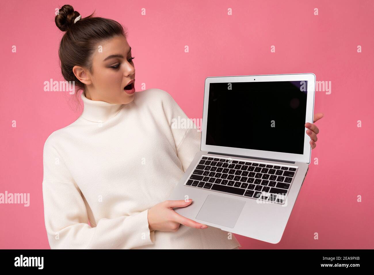 Photo of beautiful amazed and surprised woman with gathered brunette ...