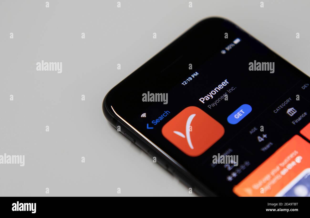 Payoneer hi-res stock photography and images - Alamy