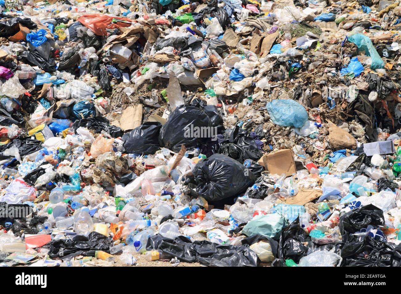Domestic garbage hi-res stock photography and images - Alamy