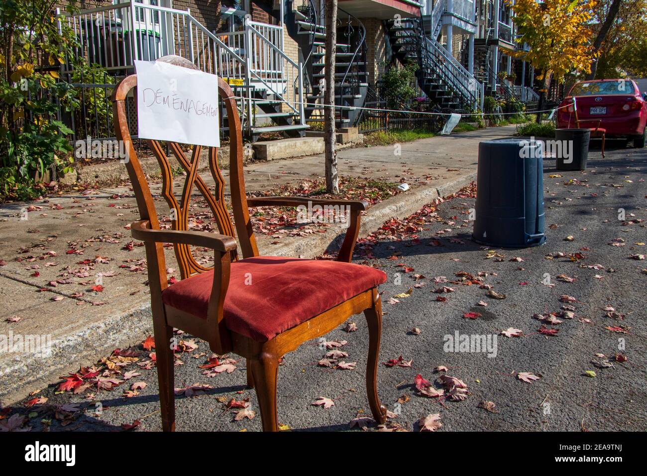 Parking stairs sign hi-res stock photography and images - Alamy