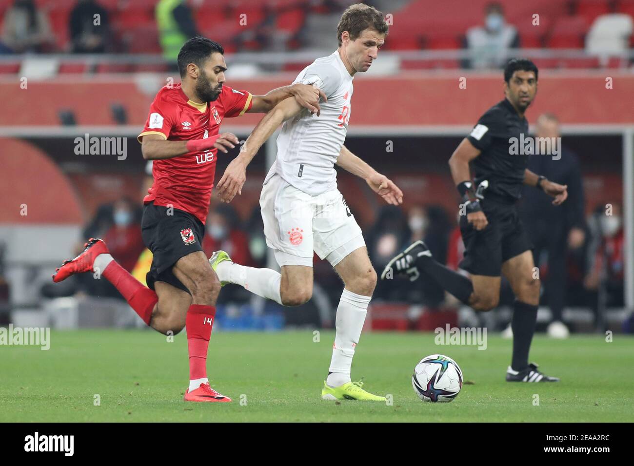 DOHA, QATAR - FEBRUARY 08: Thomas Müller of FC Bayern Muenchen during ...