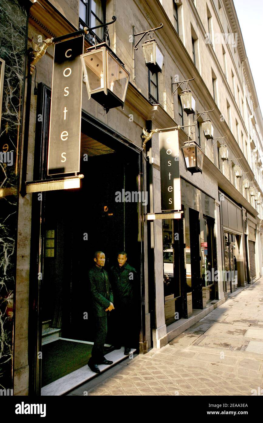 Hotel costes paris hi-res stock photography and images - Alamy