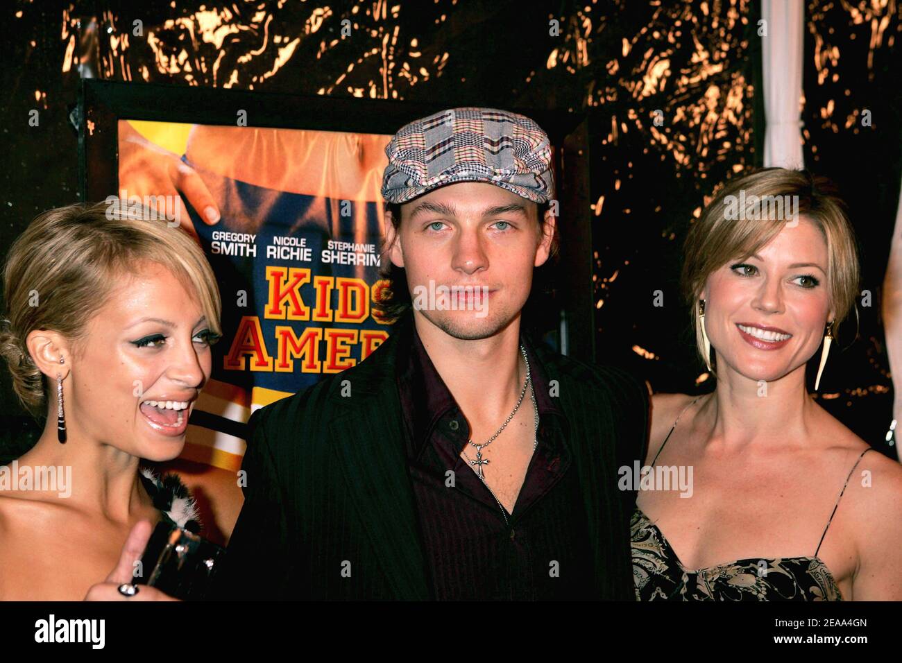 Nicole Richie, Gregory Smith, Julie Bowen attend the 'Kids In America ...