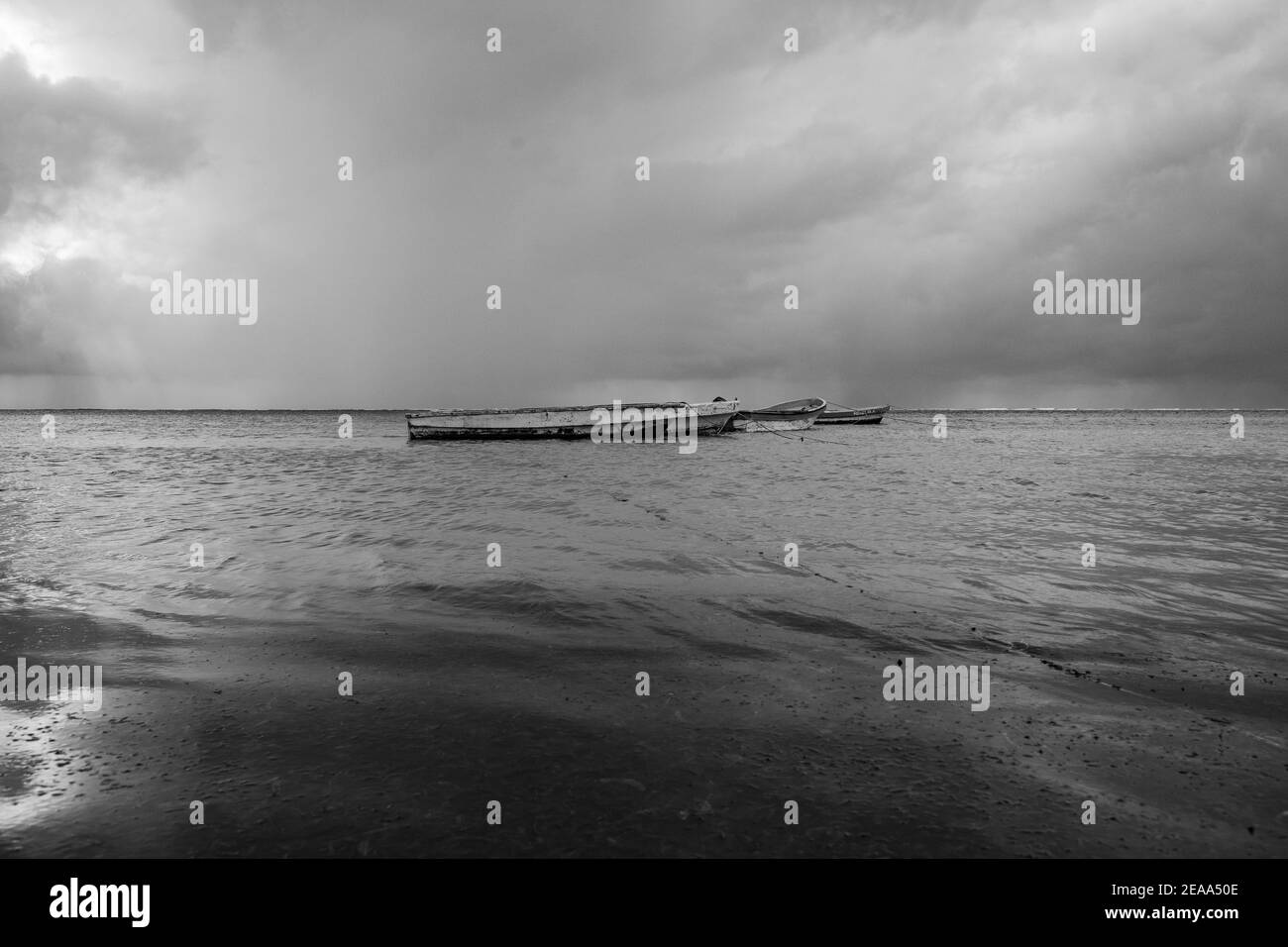 Coastal beaches in summer Black and White Stock Photos & Images - Alamy