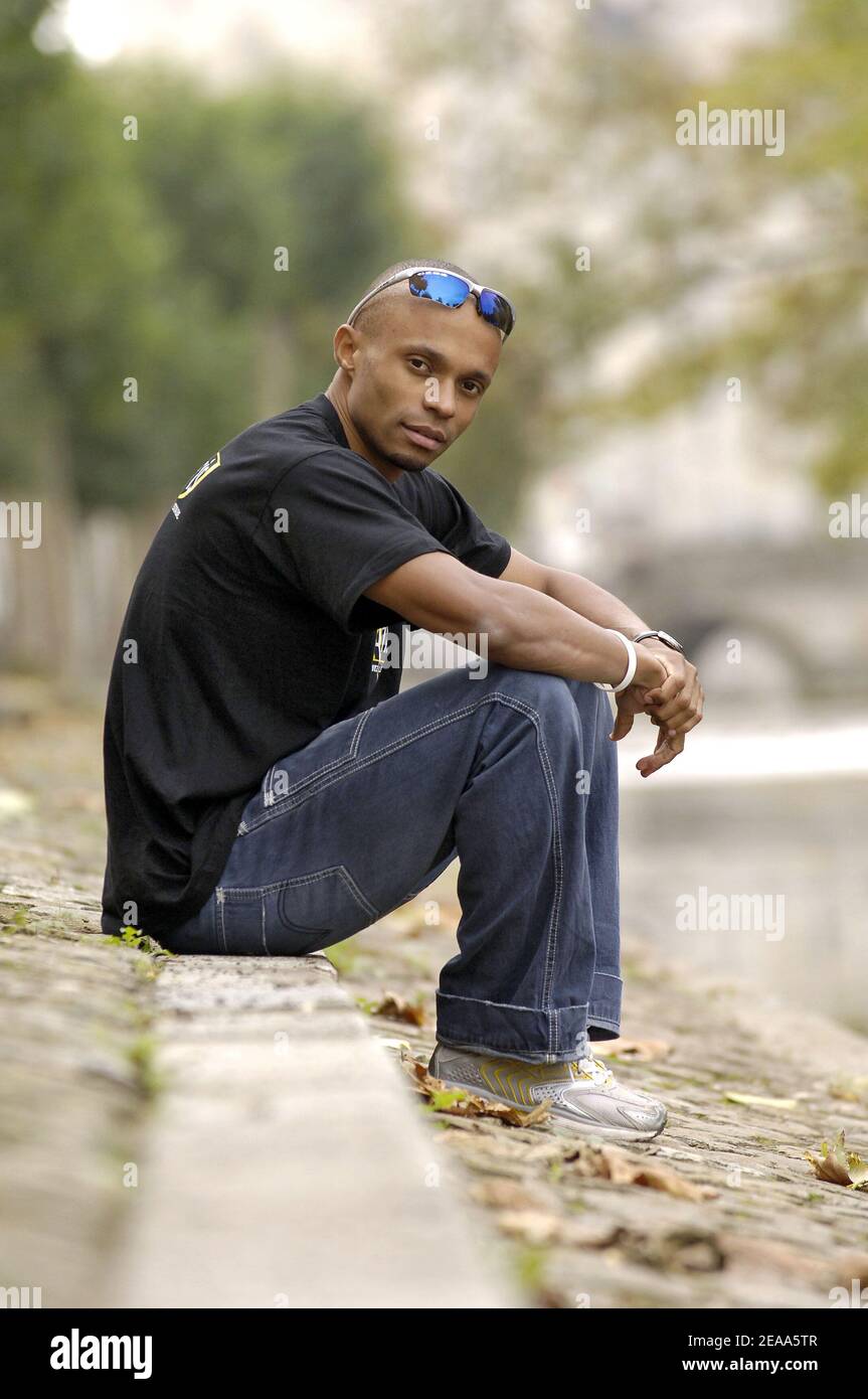 French athlete Lueyi Dovy, 2005 world champion in the men's 4x100m ...