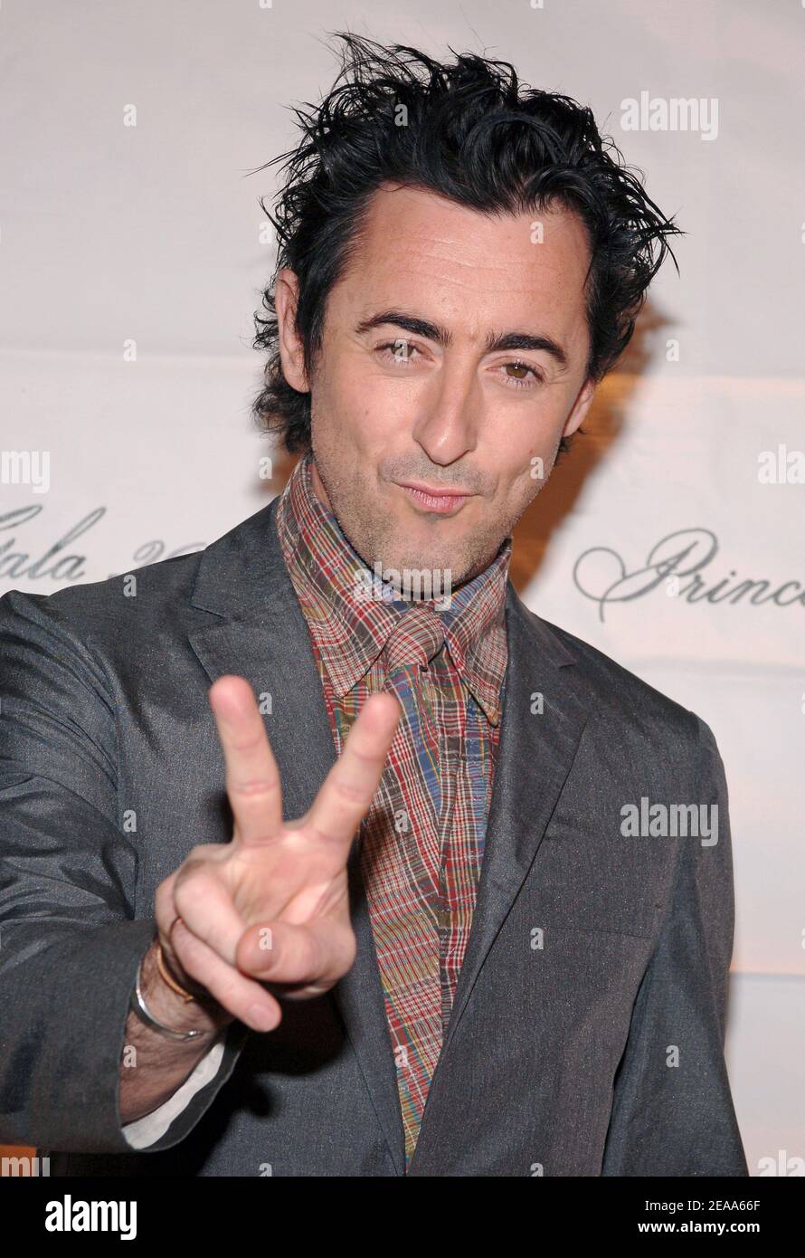 Scottish actor Alan Cumming arrives at the 2005 Princess Grace Awards ...