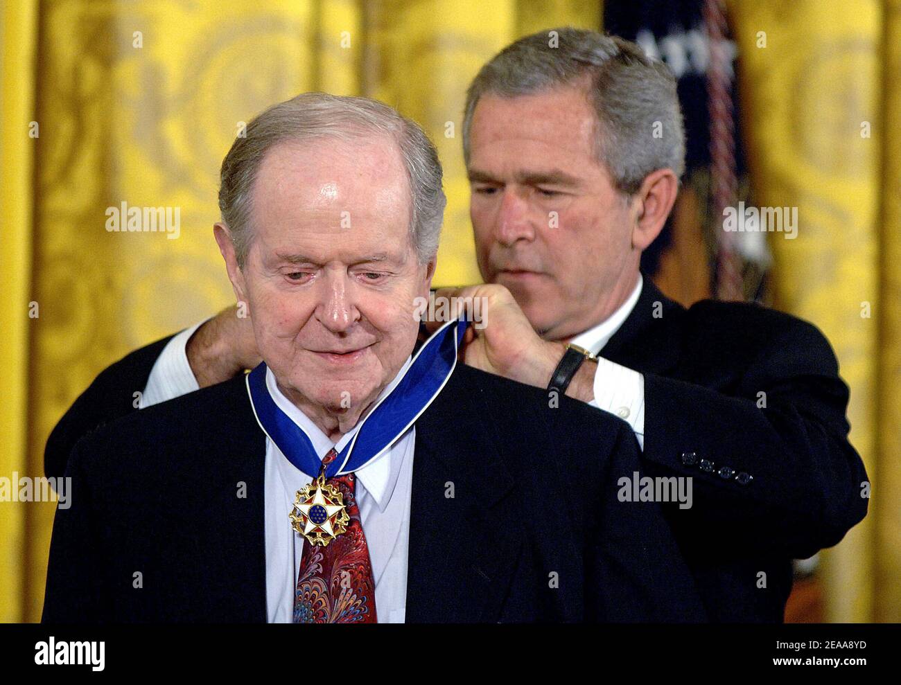 U.S President George W. Bush honors celebrities and personalities ...